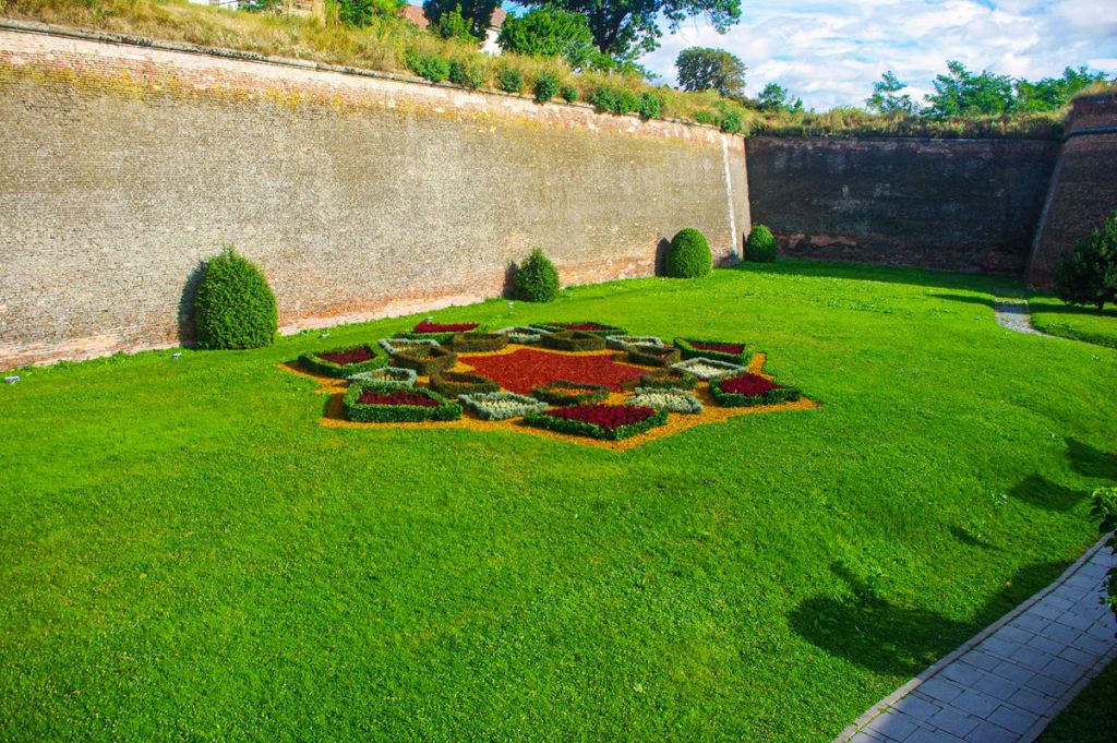 Erdély modern erődje – Gyulafehérvárra látogattunk - Helló Magyar
