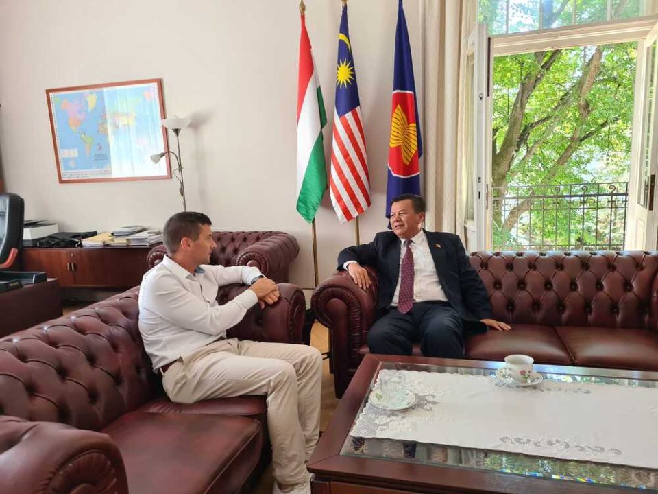 Munis nagykövet: a malajziai-magyar kapcsolatok szívélyesek és barátiak ...